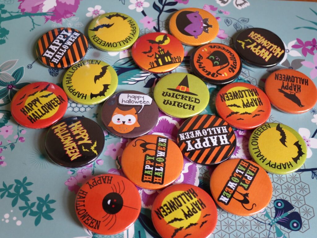 Cool Button Badges - A Day in the Life of Koolbadges